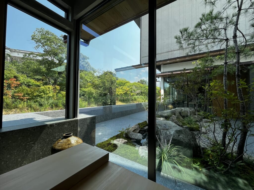 【姫路市】小利木町の「koriki」は、姫路城を眺めながら食事ができると人気です。 | 号外NET 姫路市